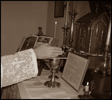 Soleares: UNIDAD Y SIMETRÍA DE LA MISA GREGORIANA